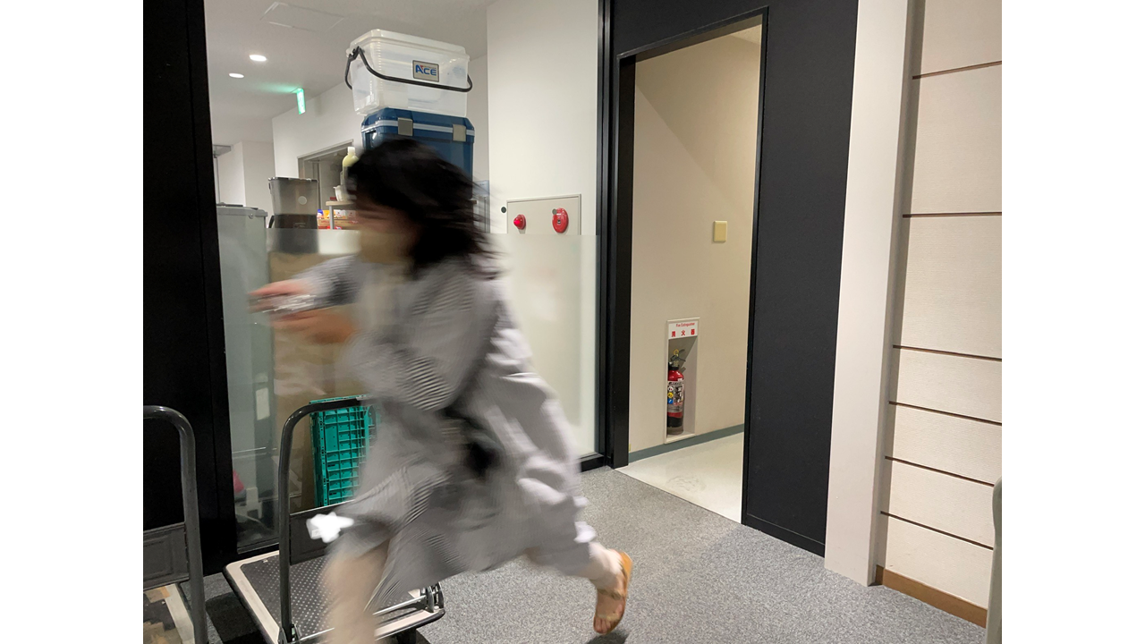 「テレビ局ADは、「湯気」の撮影に命をかける【モノ撮りのコツ】 - レンタル撮影スペース「STUDIO TOKI」